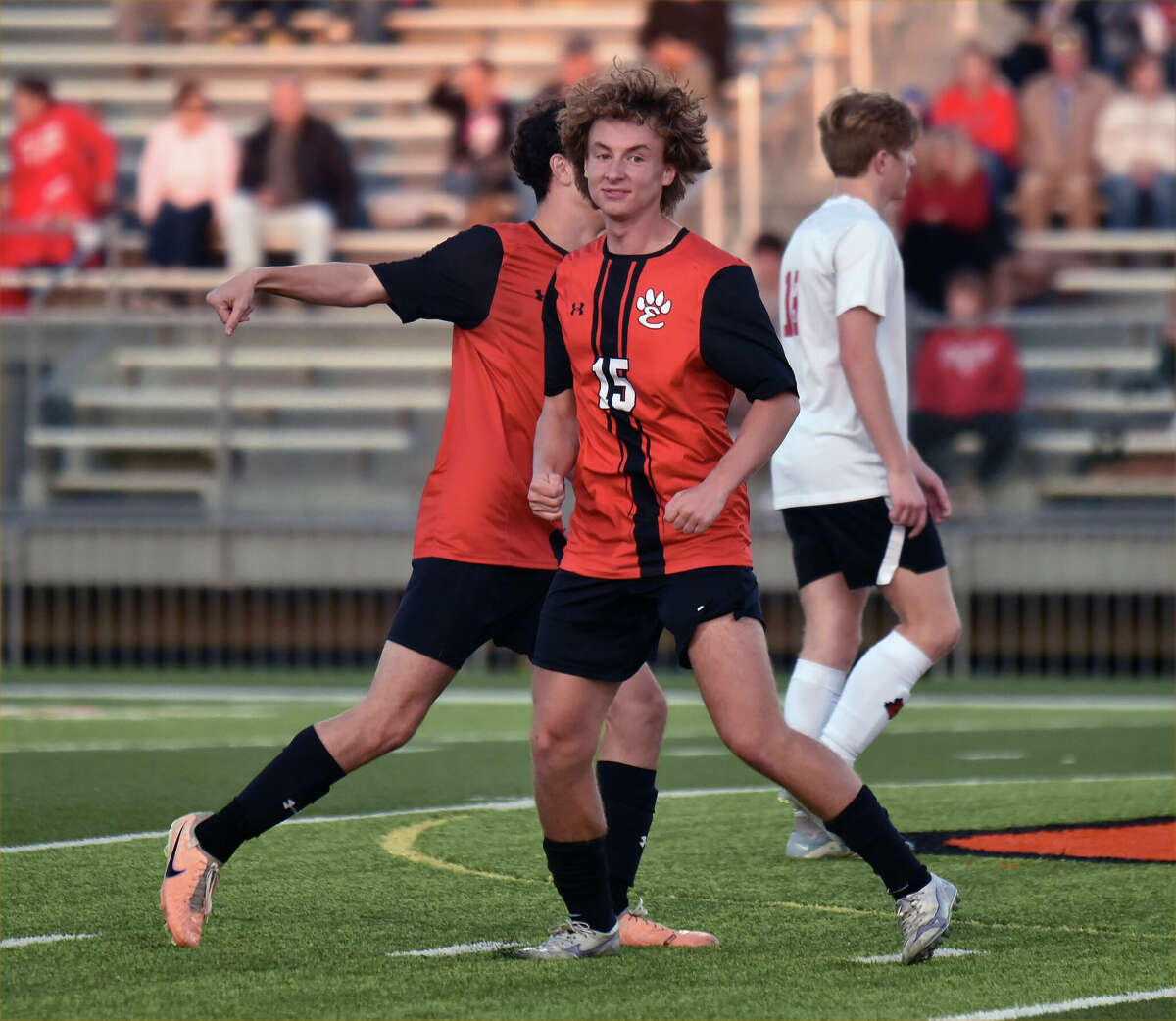 Tigers start postseason quick with Moore's two goals
