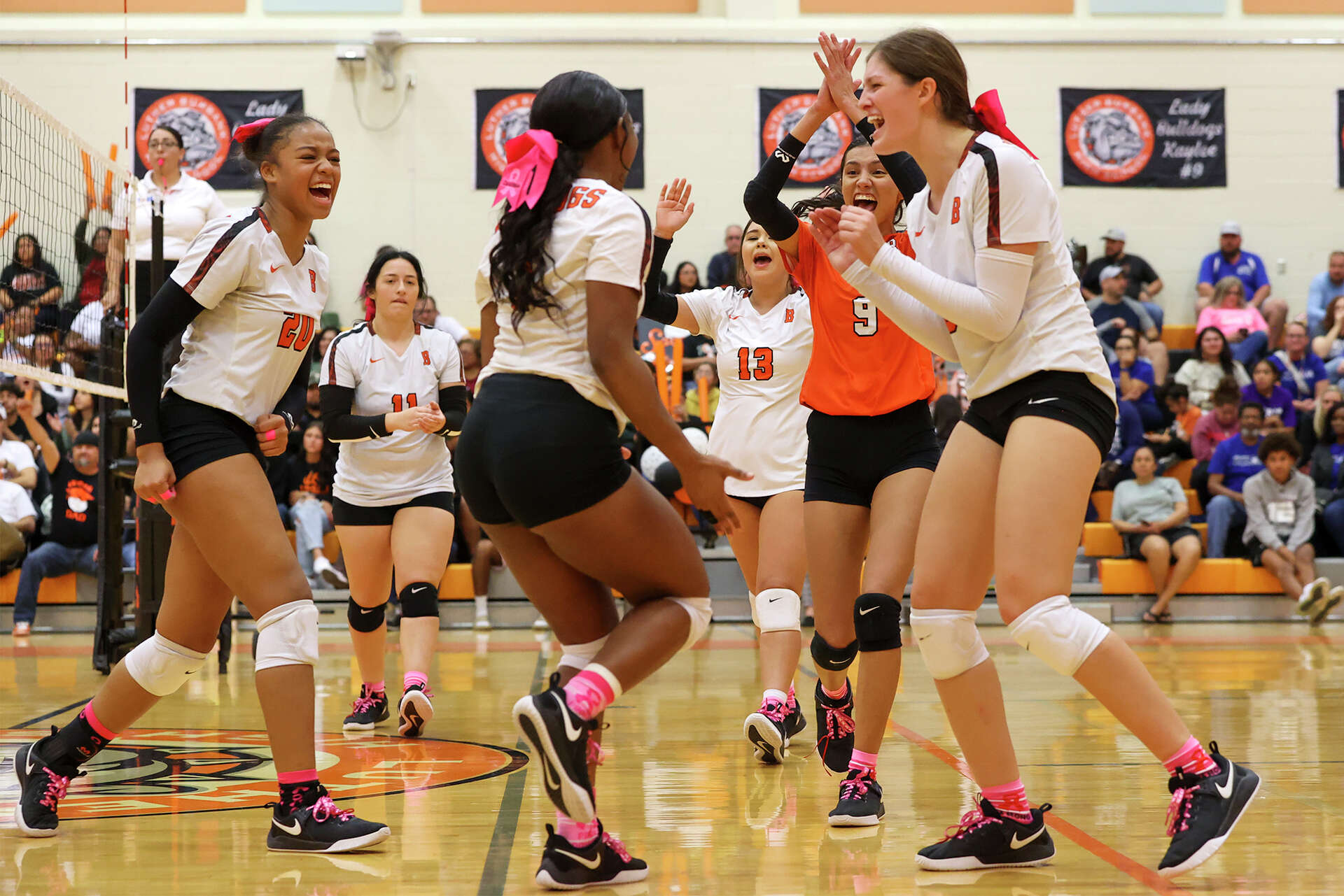 Burbank volleyball ready to show off complete team