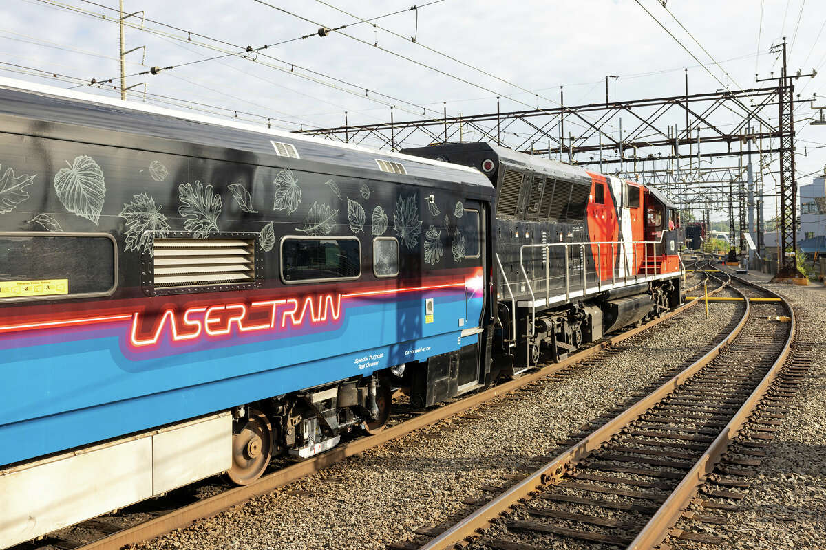 Metro-North unveils laser-equipped trains on New Haven, other CT lines