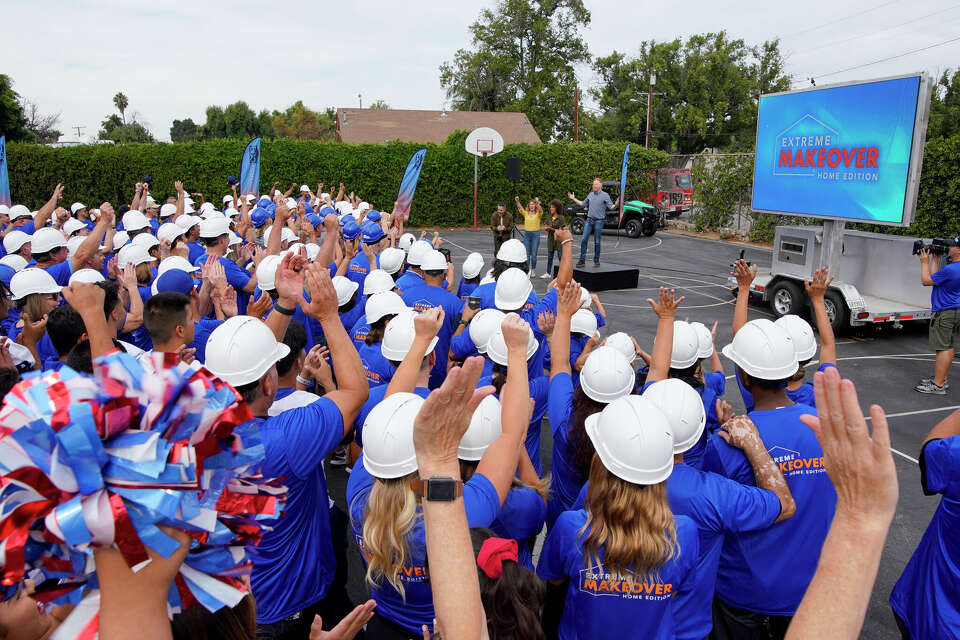 'Extreme Makeover' puts out casting call in Houston for next season