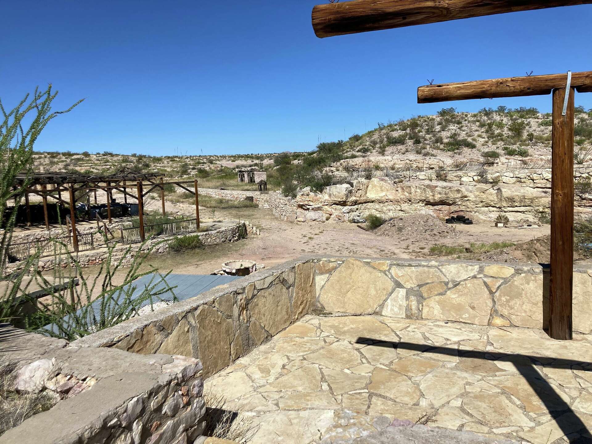 West Texas historic 'Villa de La Mina' mining ghost town for sale