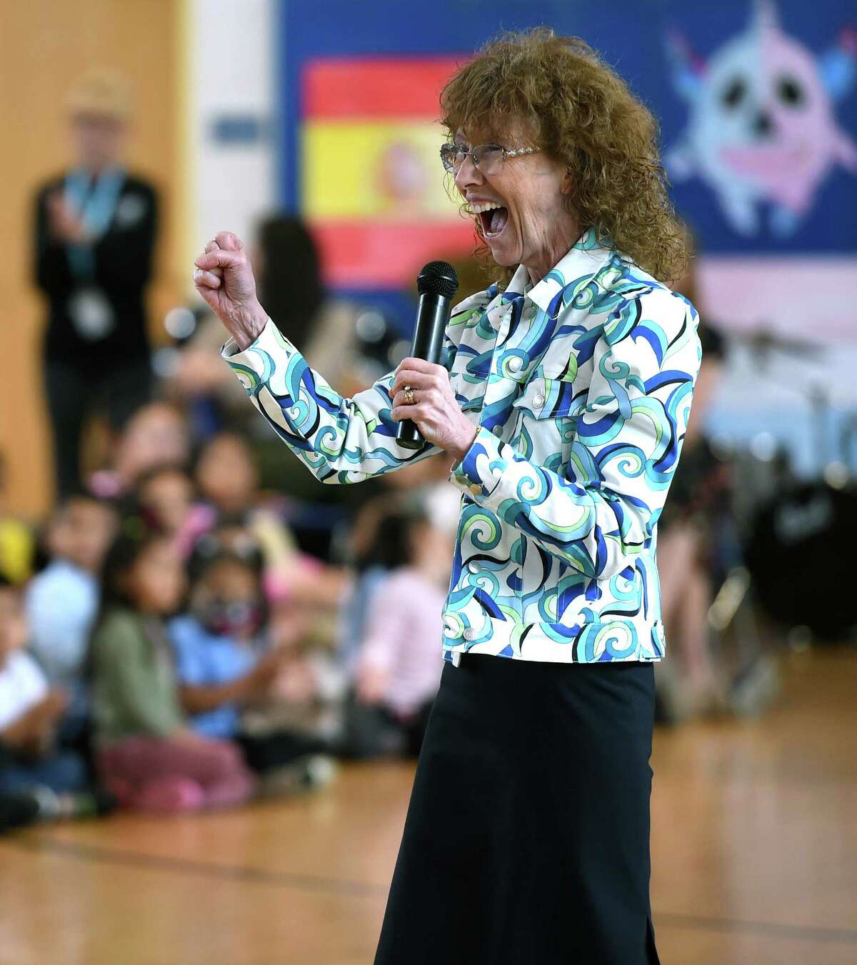 New Haven STEM teacher presented with $25,000 Milken Educator Award