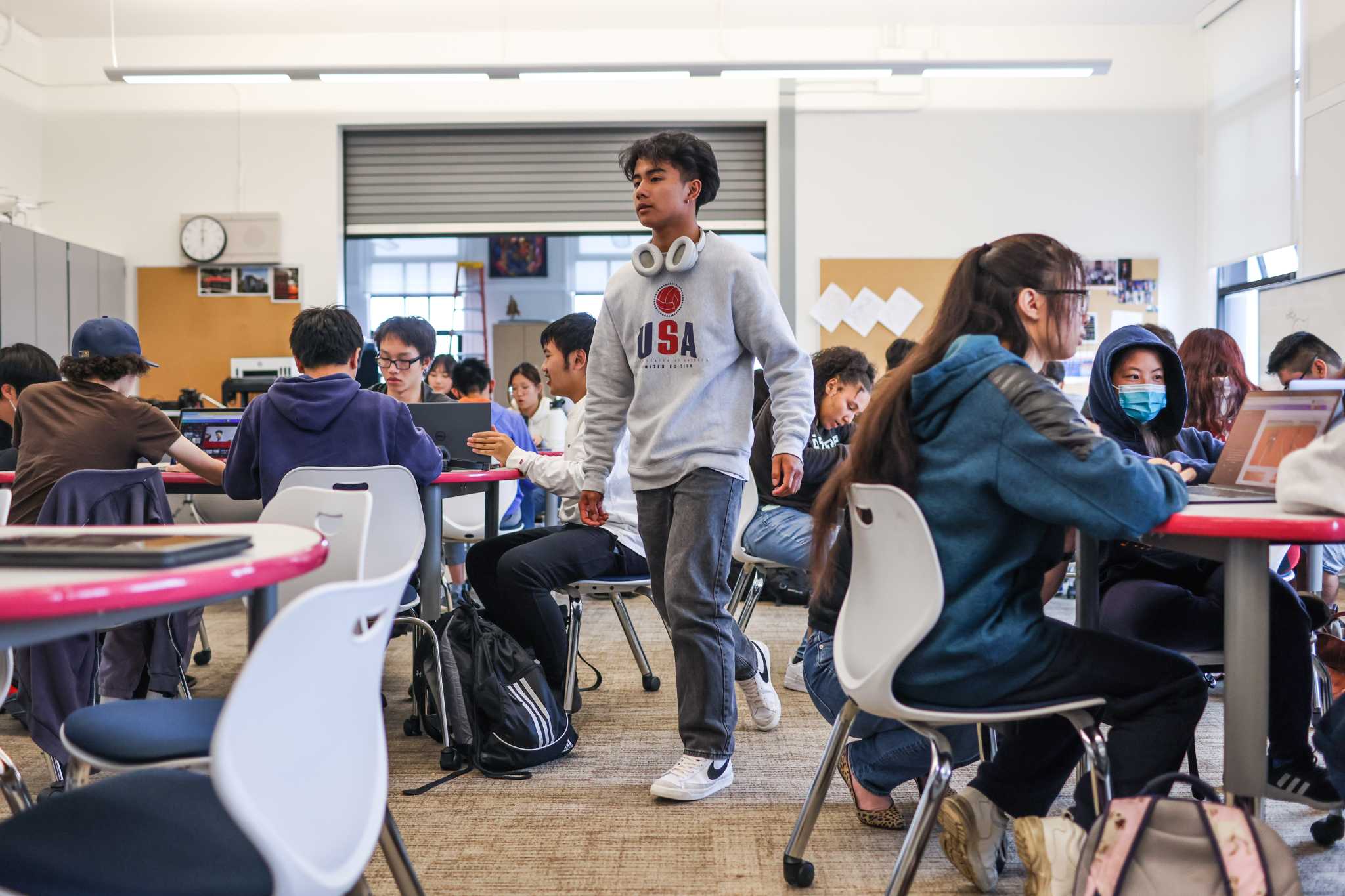 California school test scores show uneven gains from pandemic