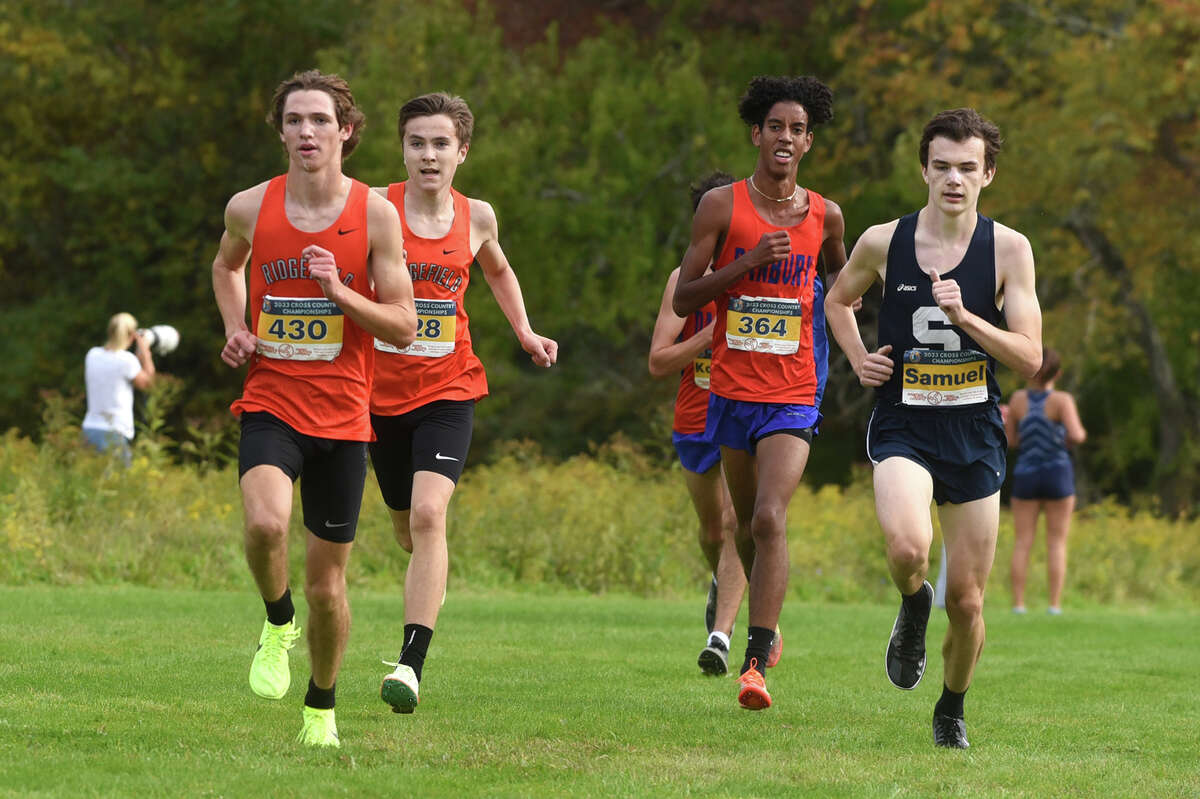 Greenwich girls, Ridgefield boys win FCIAC cross country titles