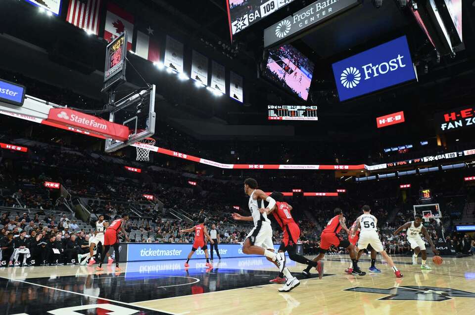 If Spurs move downtown, new NBA arena could be built at Hemisfair