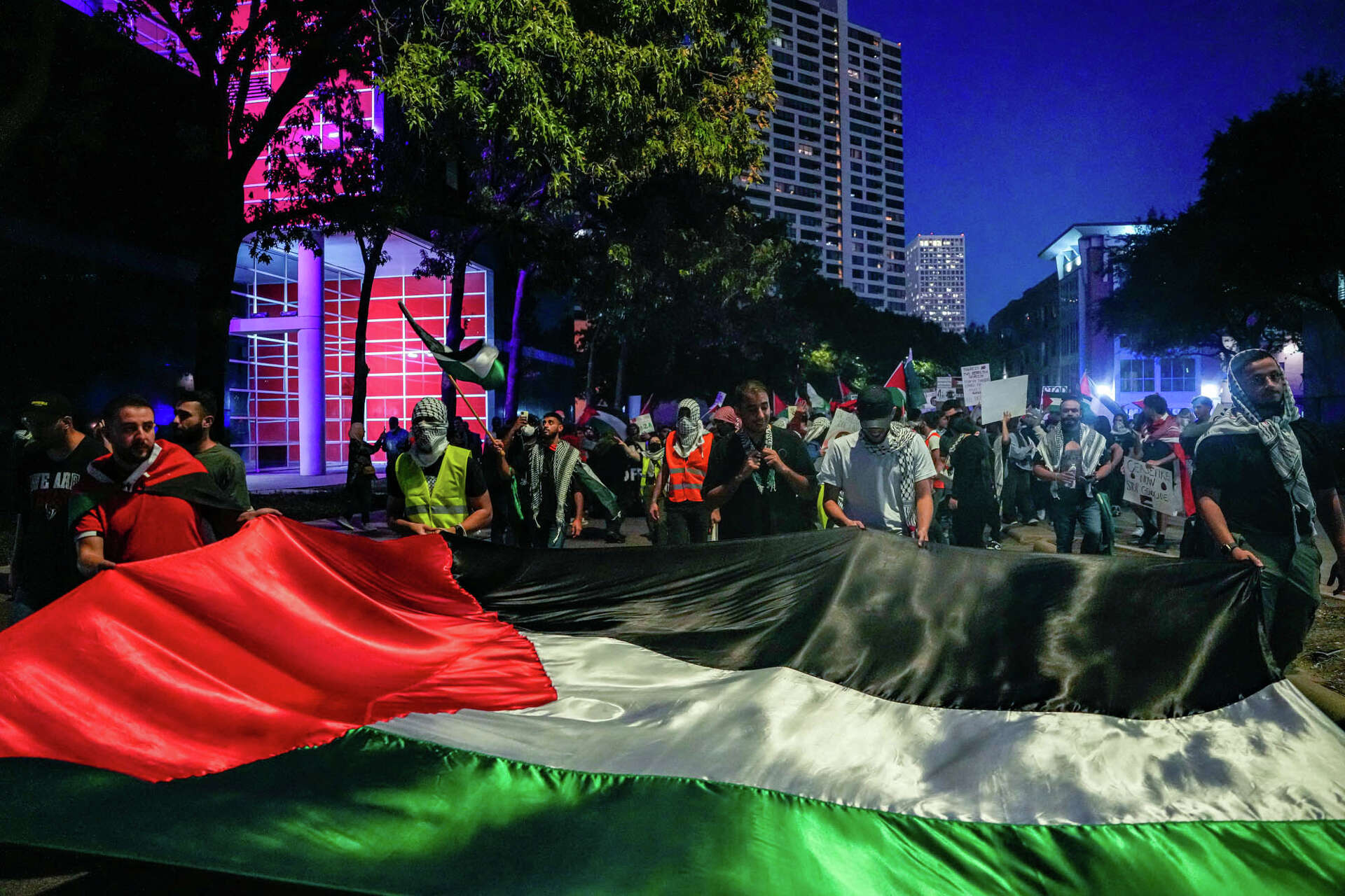 Thousands protest attacks on Gaza outside Houston's Israeli consulate