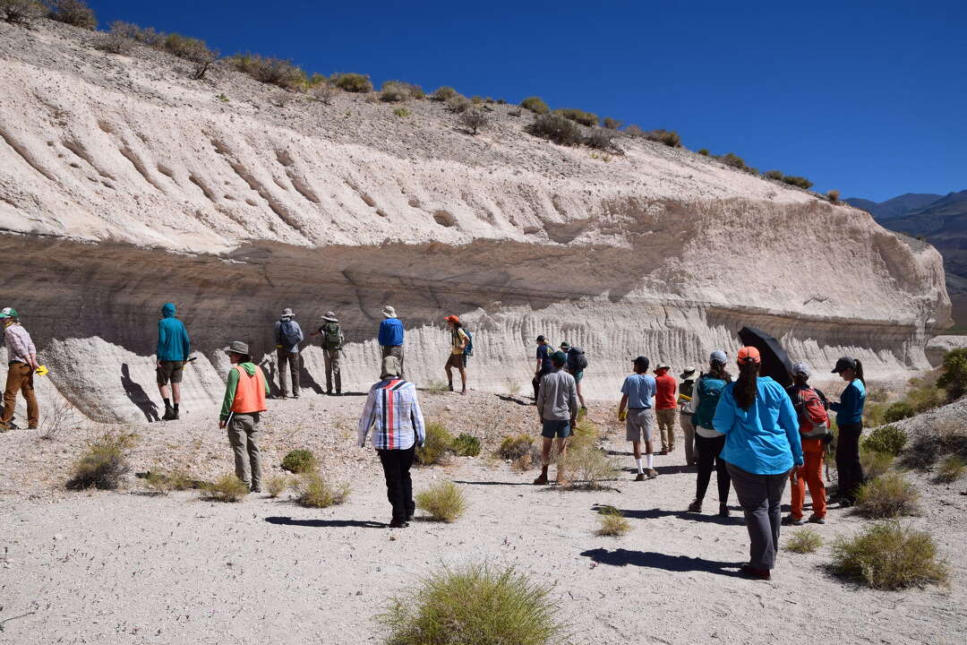 Dormant California supervolcano is cooling down, causing quakes