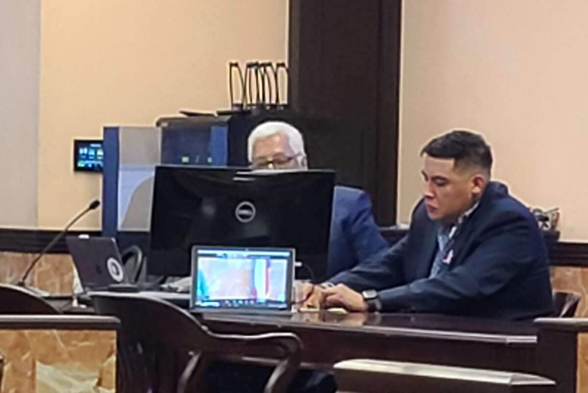 Convicted Laredo cop shooter faces punishment hearing