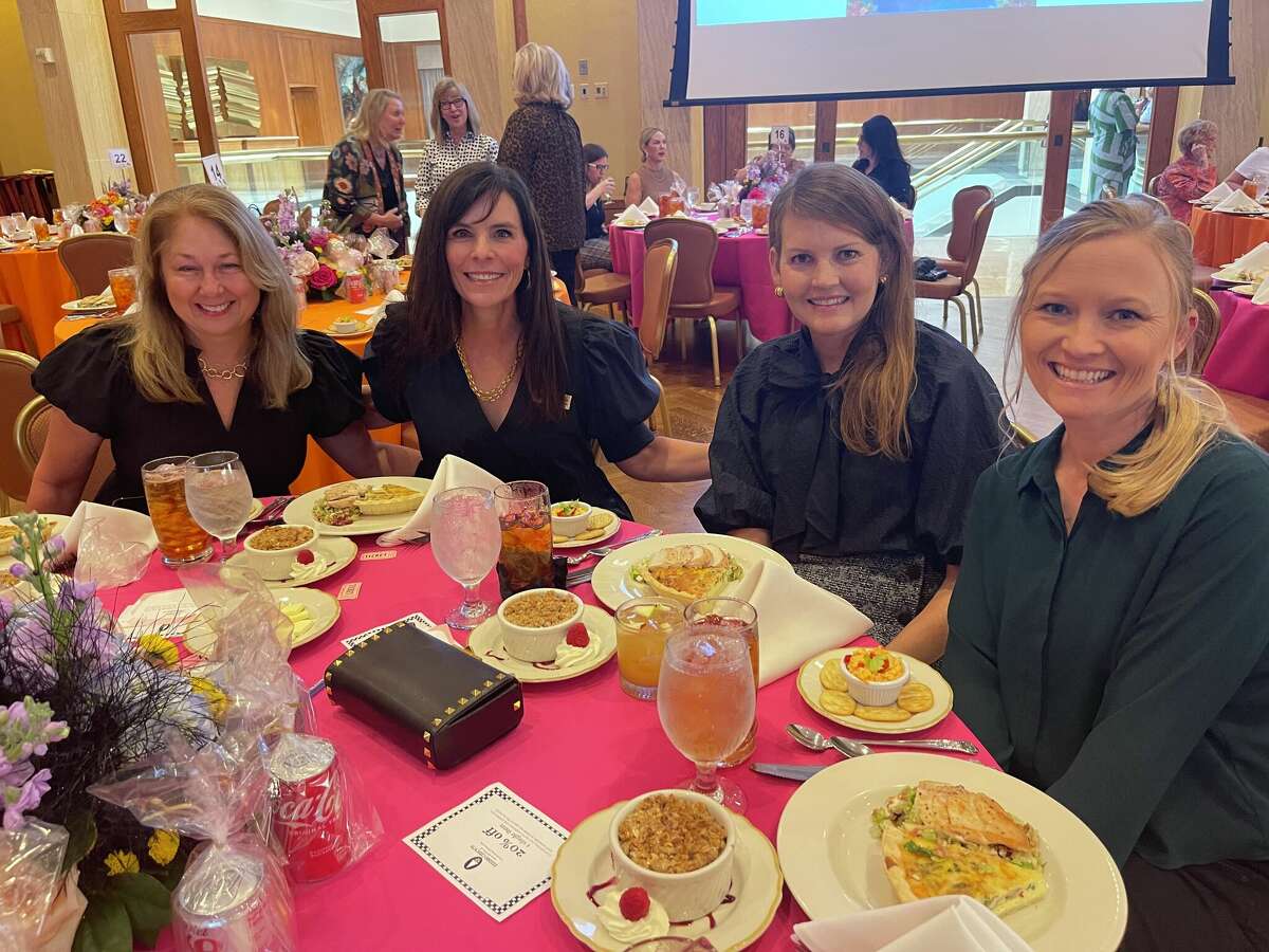 Miss Cayce’s duo present at the Petroleum Club Ladies Lunch in Midland