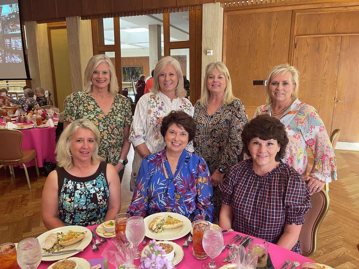 Miss Cayce’s duo present at the Petroleum Club Ladies Lunch in Midland