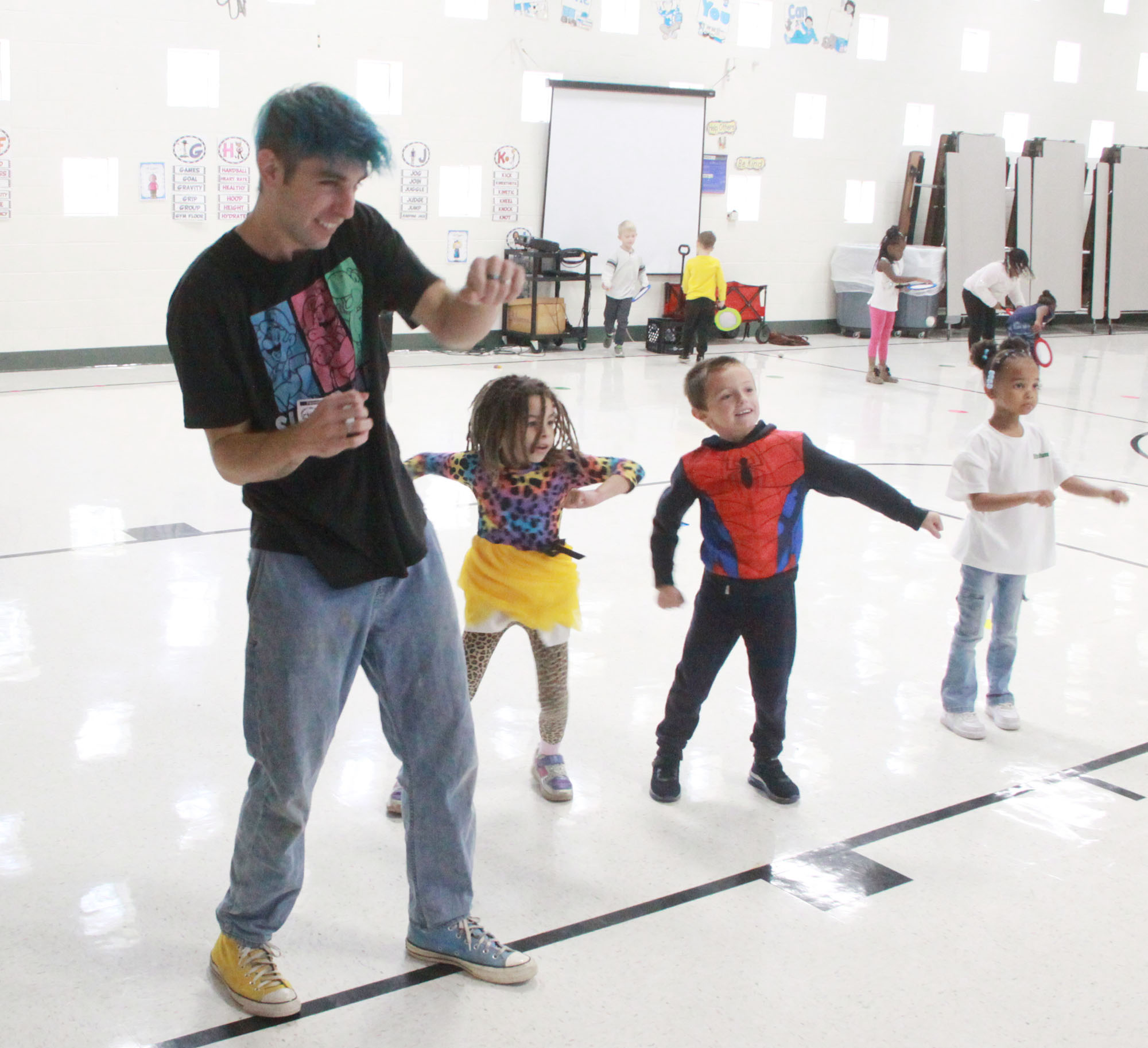 Parents join PE classes in Alton schools