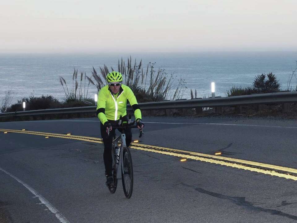 Ultra-athlete finishes 500-mile swim, bike, run from L.A. to SF