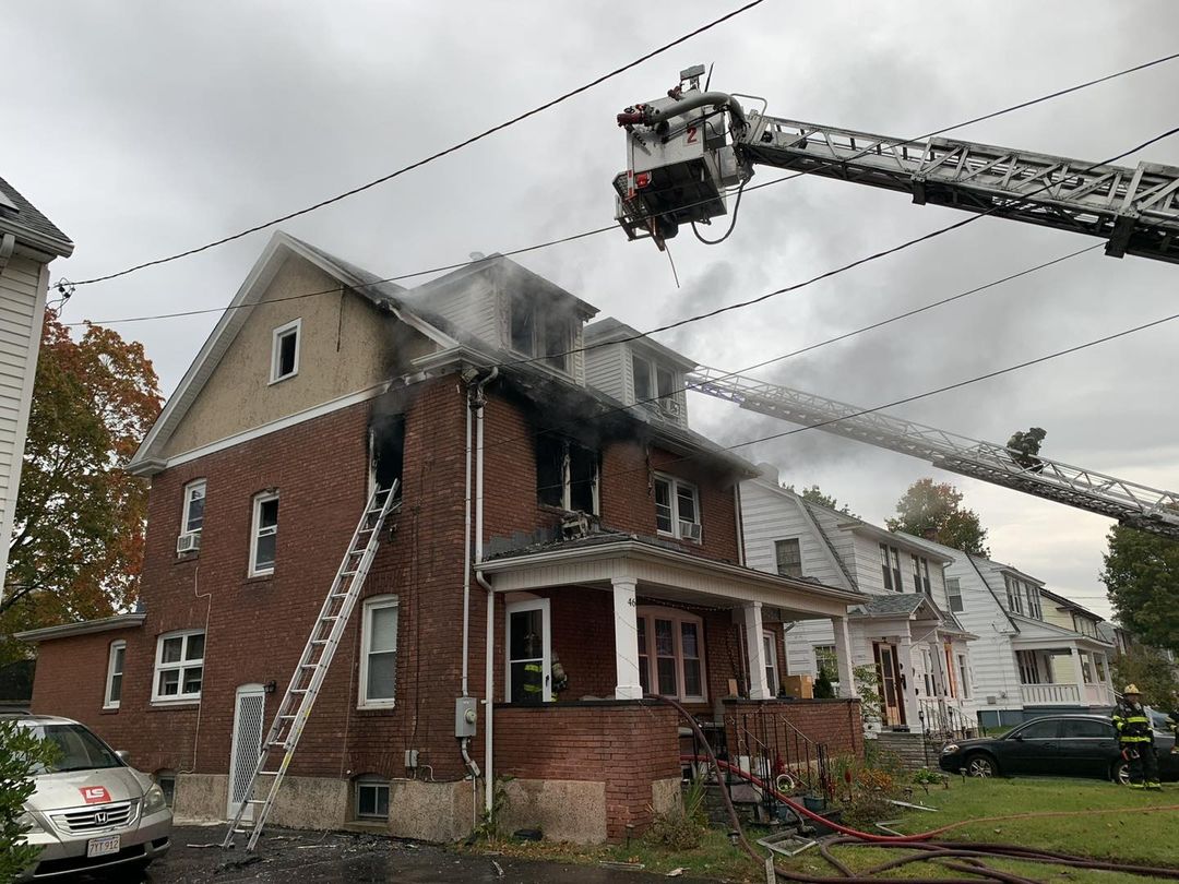 Blaze in Hartford's South End displaces seven, fire officials say