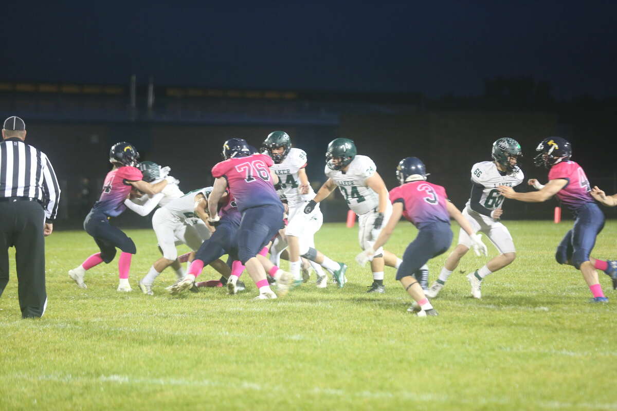 Elkton-Pigeon-Bay Port Laker defeats Bad Axe to end regular season