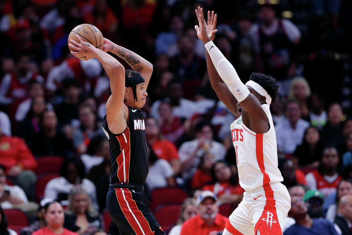 Houston Rockets: Preseason showed a glimpse of team's potential
