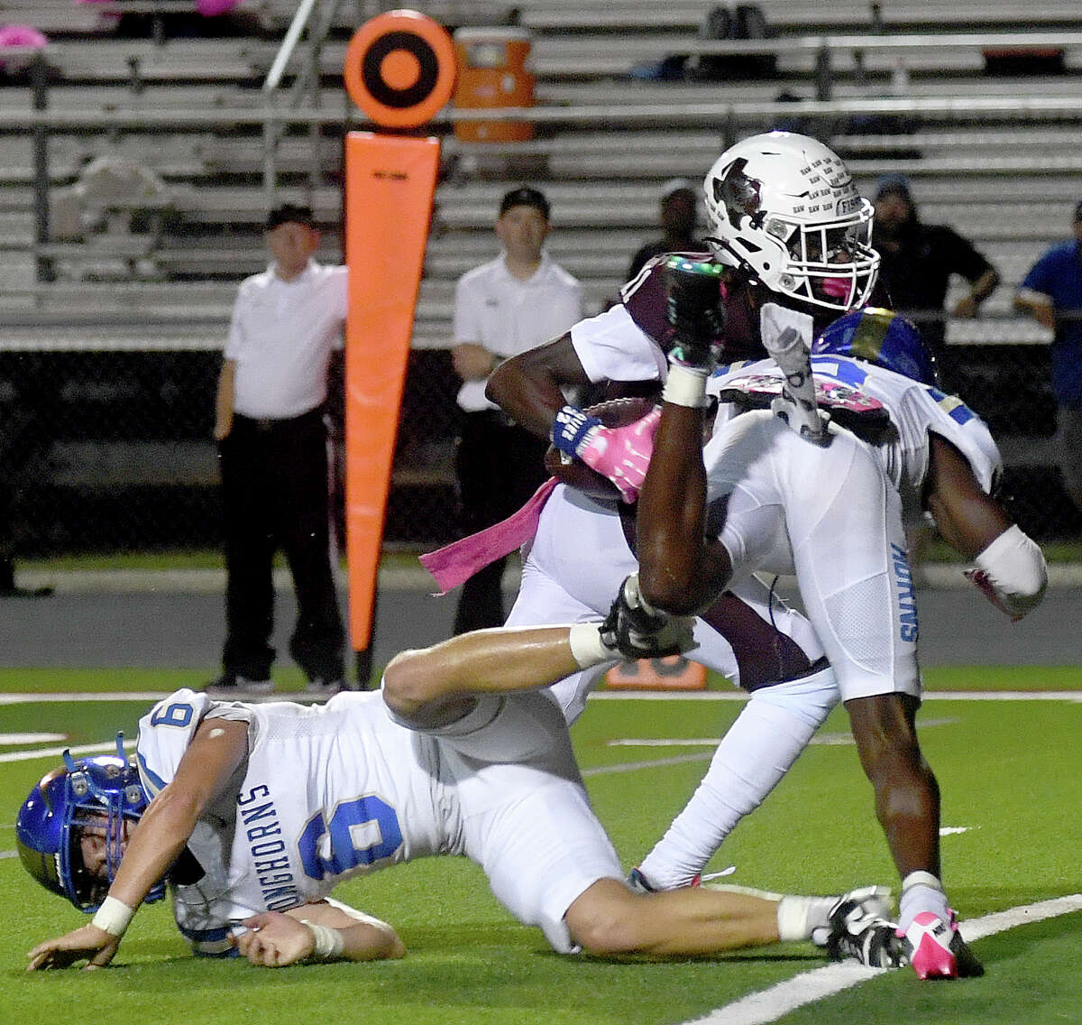 Photos: Who came out on top in District 9-4A-II Friday night?