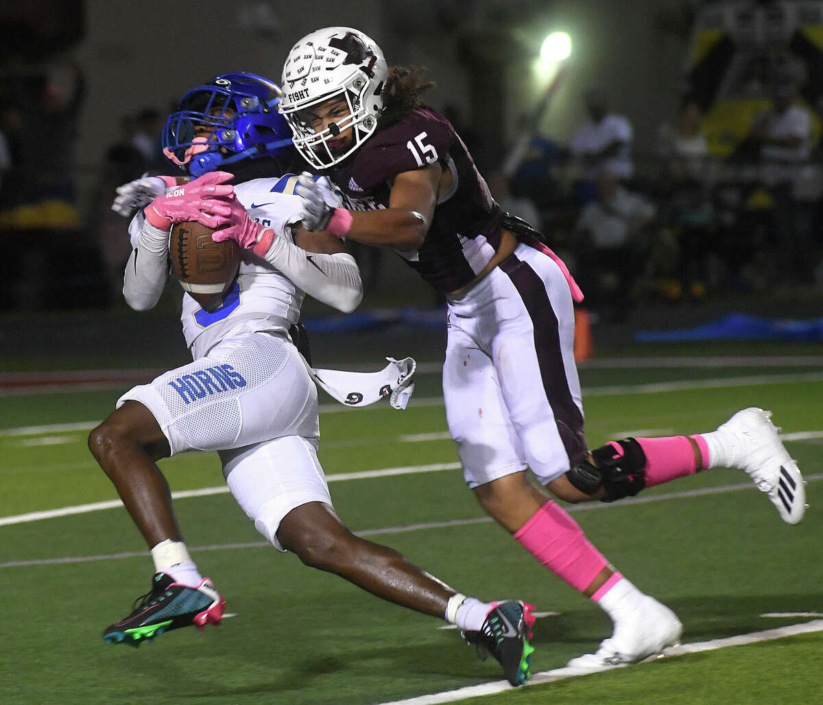 Photos: Who came out on top in District 9-4A-II Friday night?