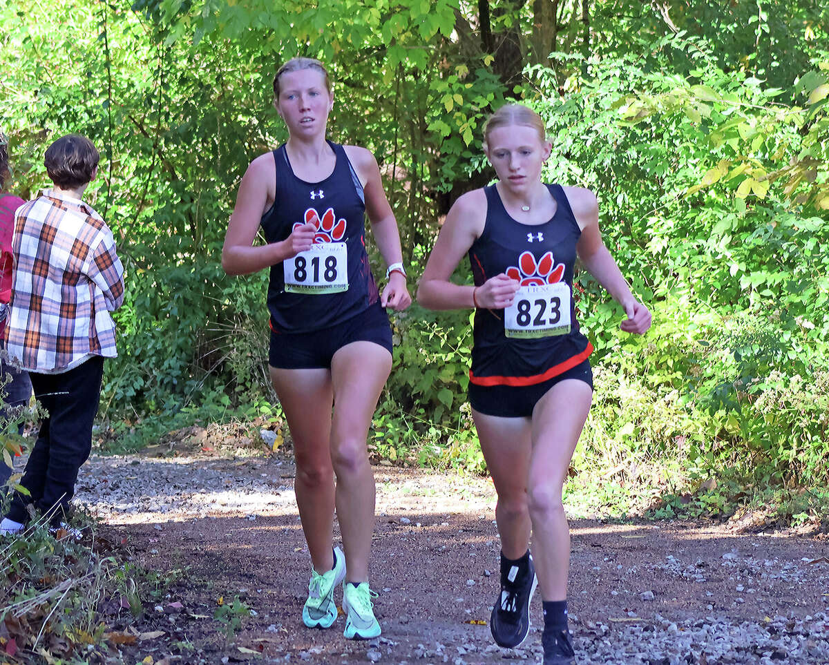 EHS girls win third straight regional; boys take second