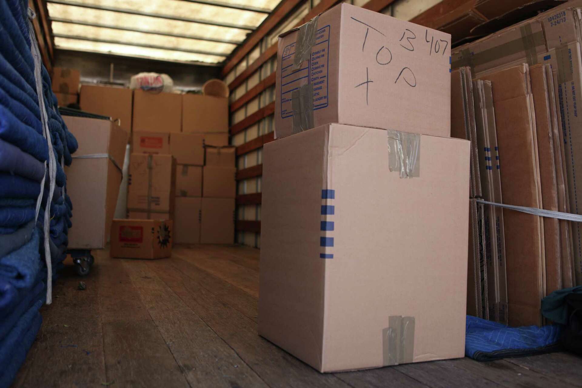 California exodus: Which U.S. states are most people moving to?