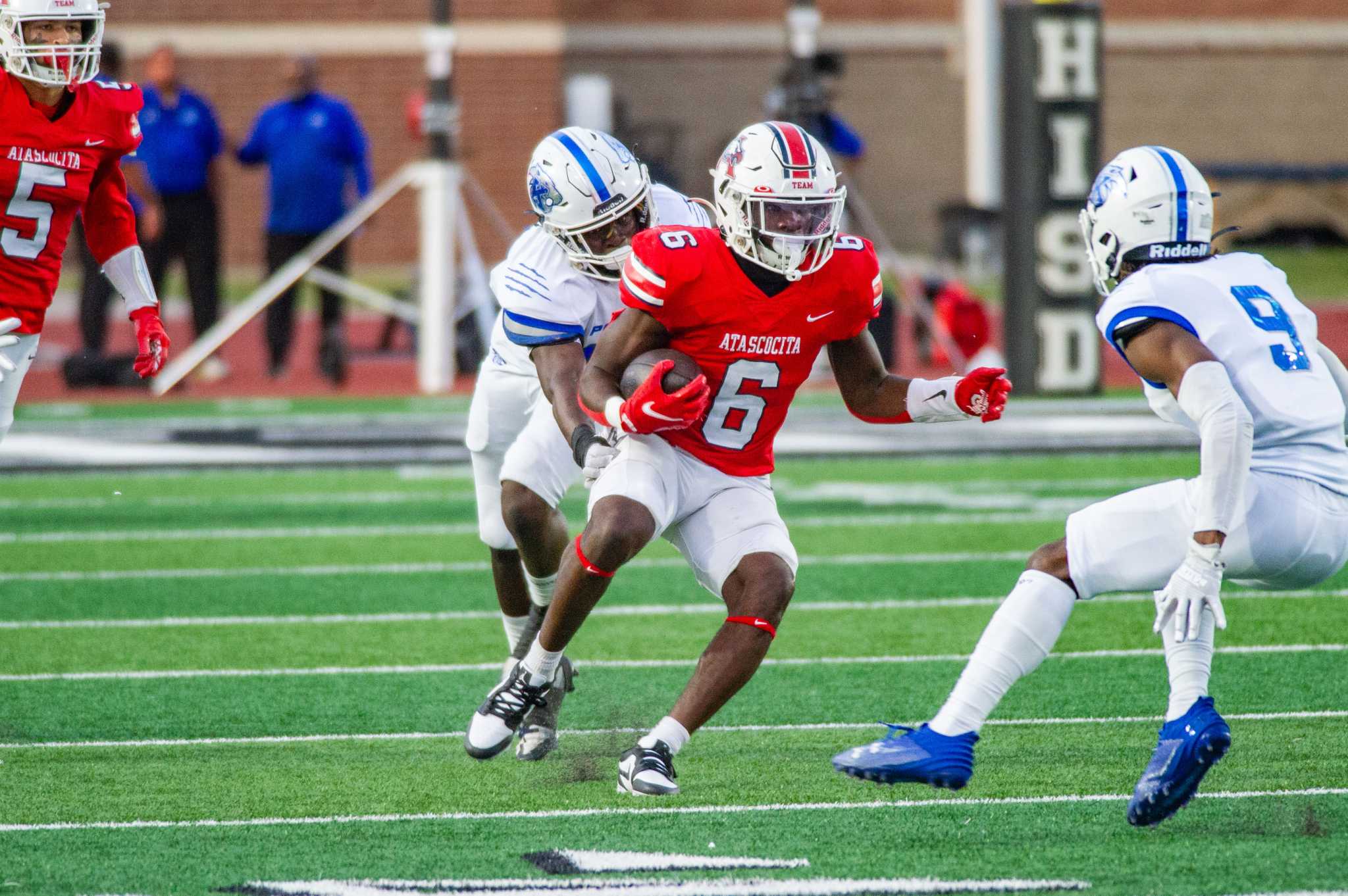 Atascocita's Tory Blaylock emerging as complete package at RB