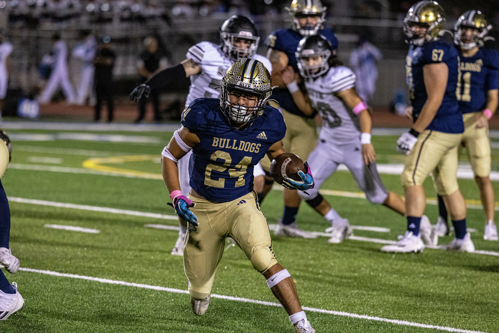 Alexander's Gael Rodriguez tops 4,000 career yards