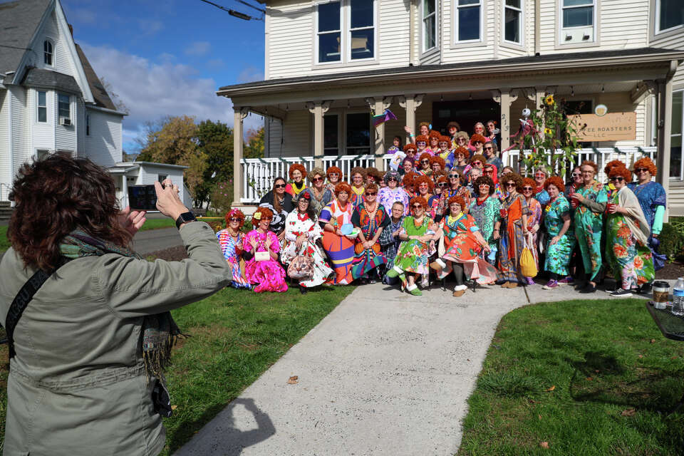 ‘Three’s Company’ fans head to Stamford for 'Mrs. Roper Romp' Saturday