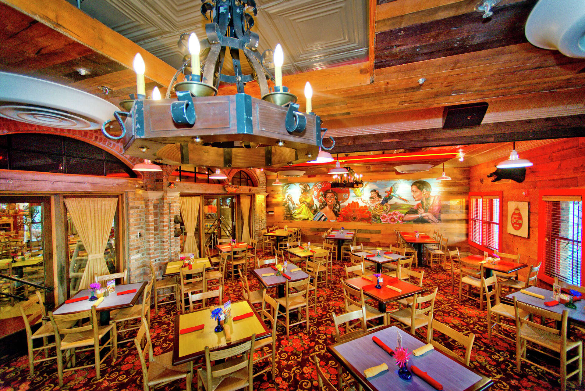 Pappasitos celebrates 40 years of serving Tex-Mex in Houston