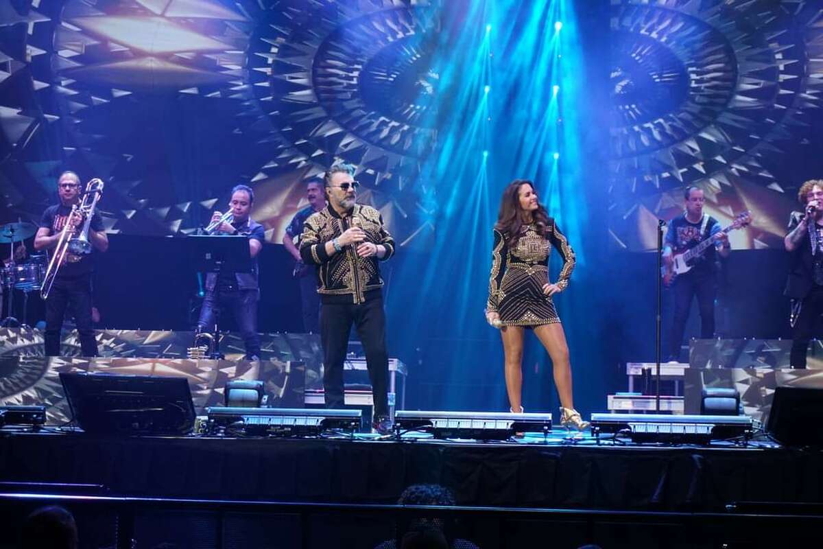 Lucero, Manuel Mijares perform at Laredo concert at Sames Auto Arena
