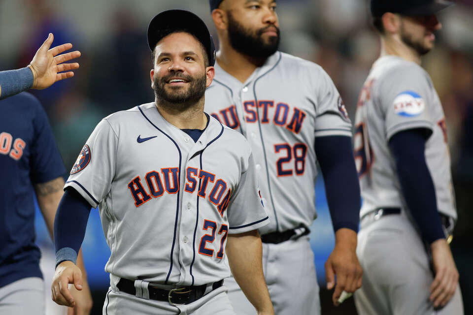 Astros GM confirms possible 2025 position change for Jose Altuve