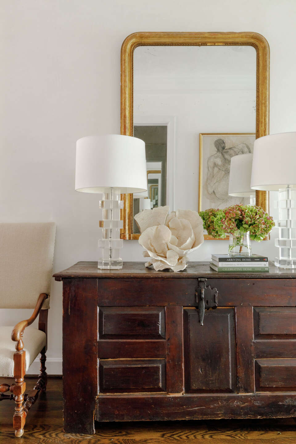 Round Top fall antiques shows: guide to bargains and beautiful things