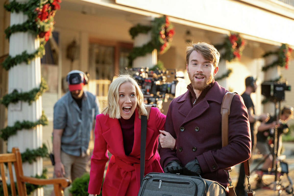 Hallmark’s ‘Mystic Christmas’ premiere was movie moment for CT seal