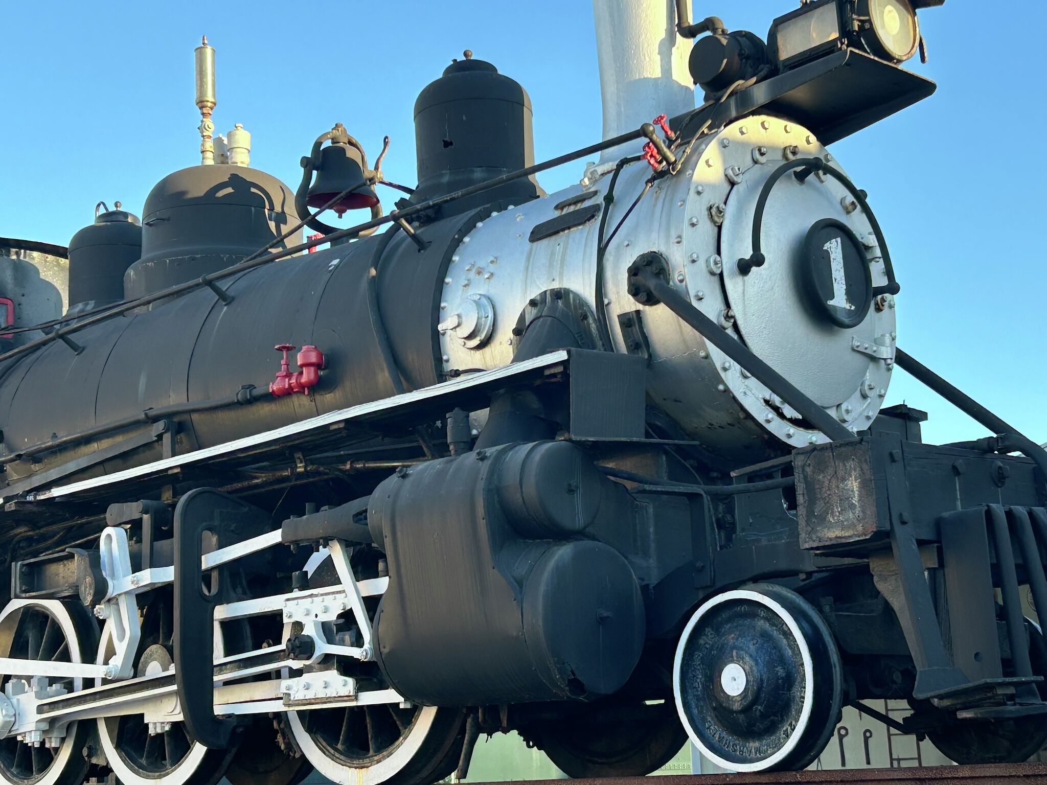 Galveston museum's headless sailor seems to like the place