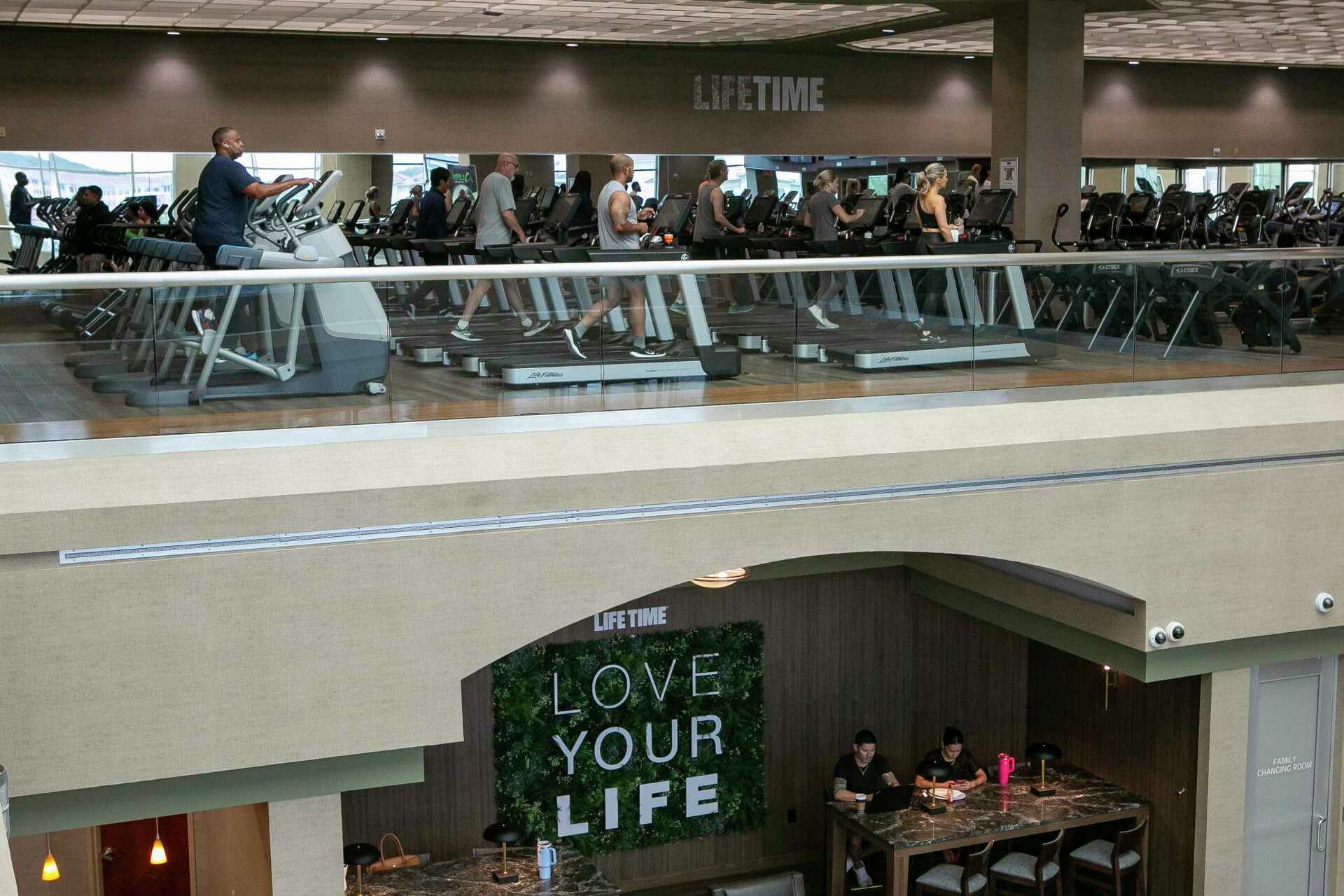 Fitness chain Life Time adds coworking areas at San Antonio locations