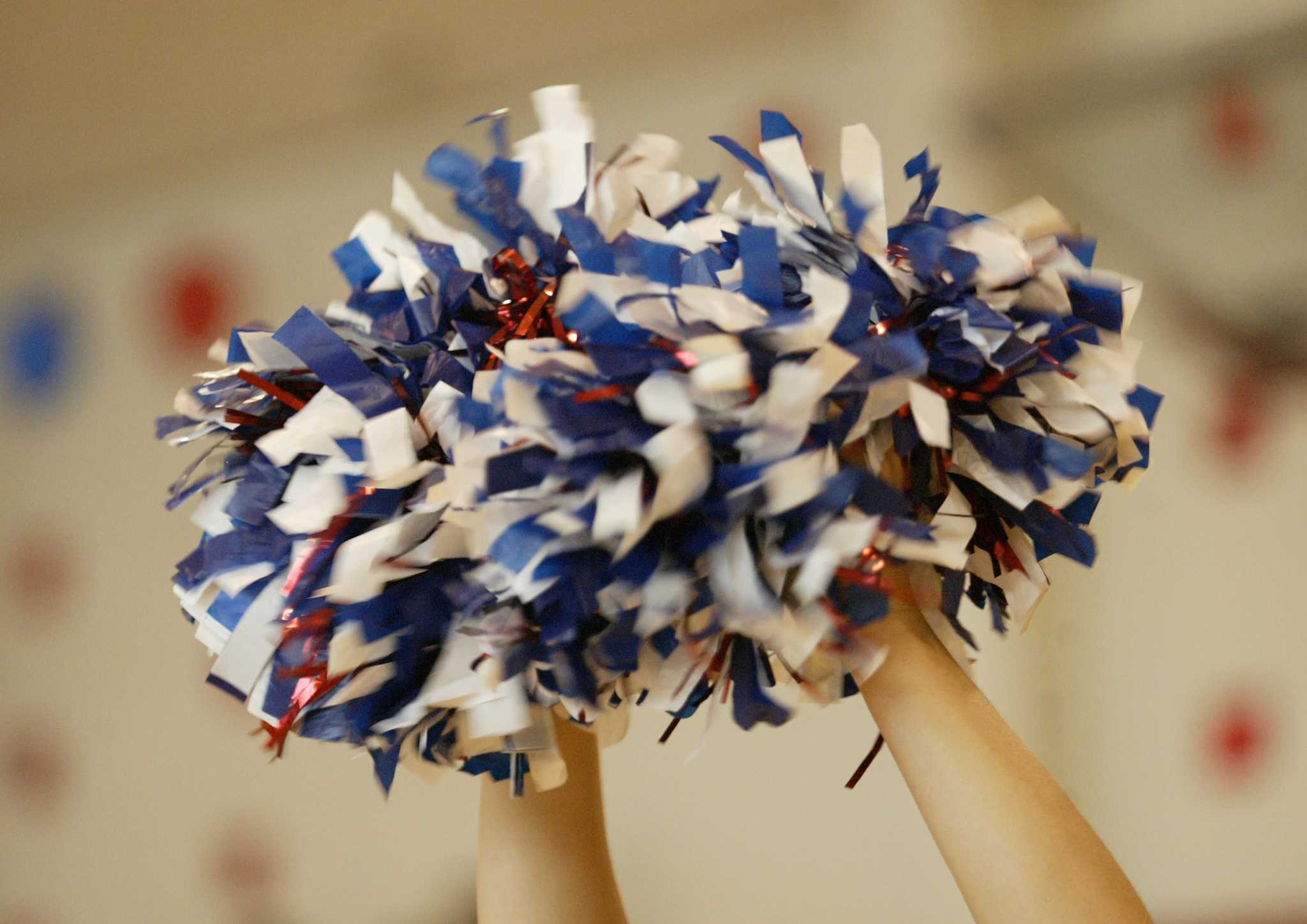 Texas 'number one cheer dad' supports daughter in viral TikTok