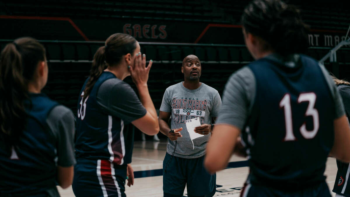 New St. Mary’s women’s coach determined to build ‘high-level’ team