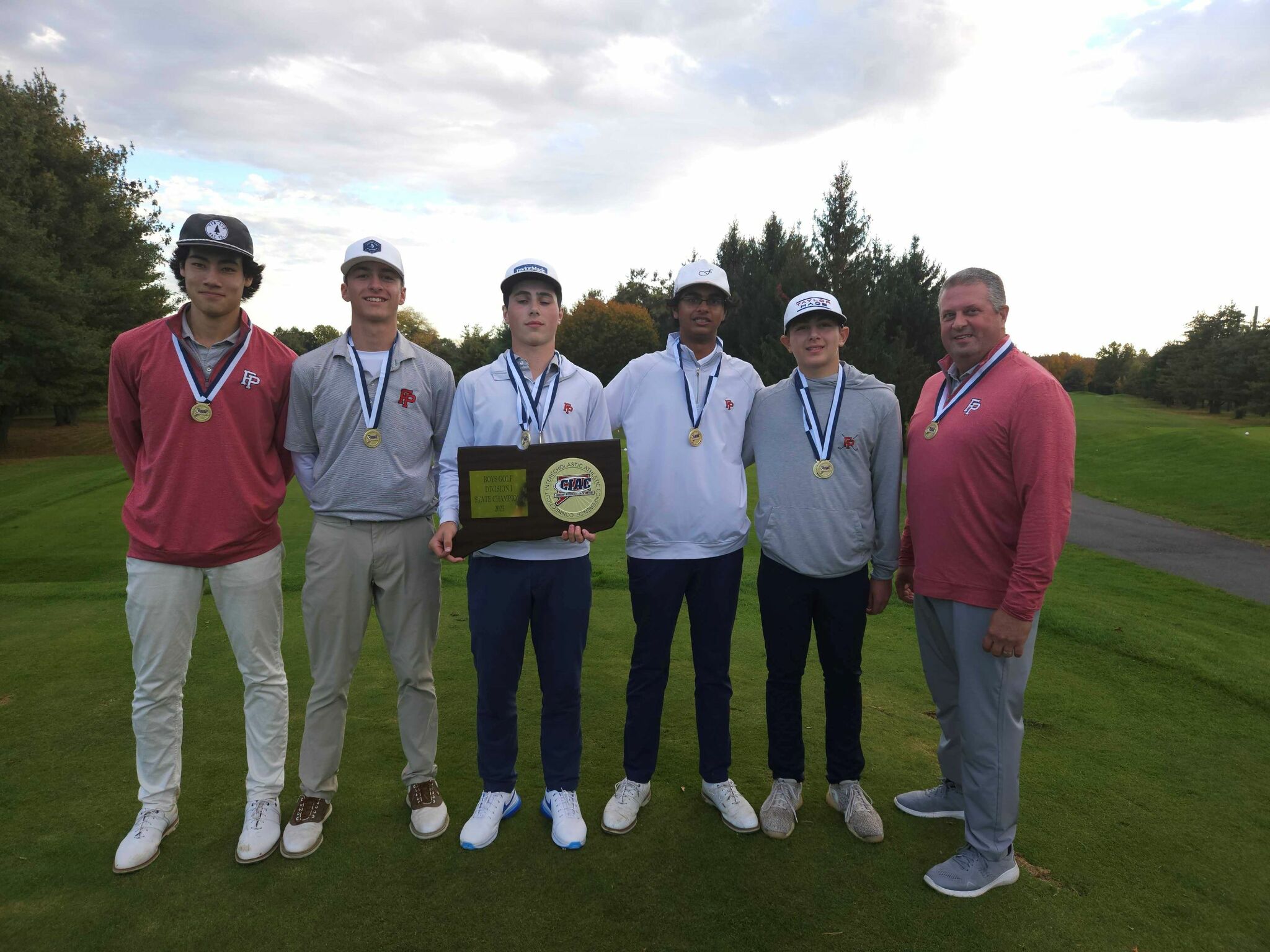 Conard's Gregware, Prep duo share CIAC Division I golf laurels