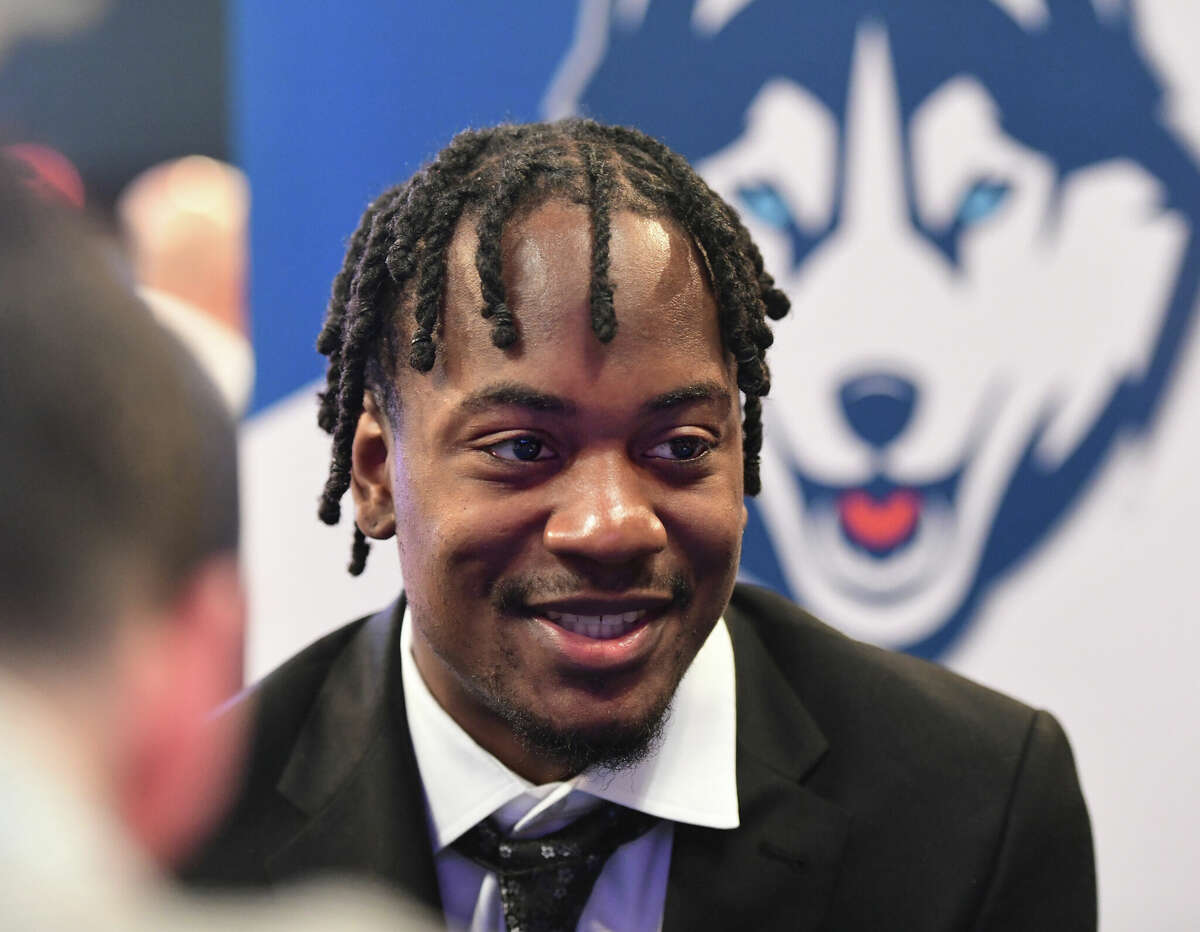 UConn men's basketball looking for leadership from Tristen Newton