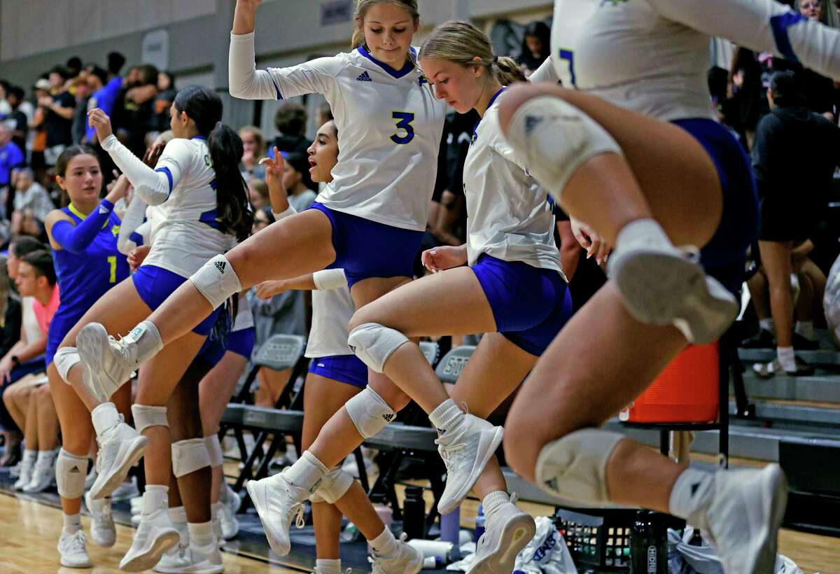 Steele volleyball claims share of District 27-6A title