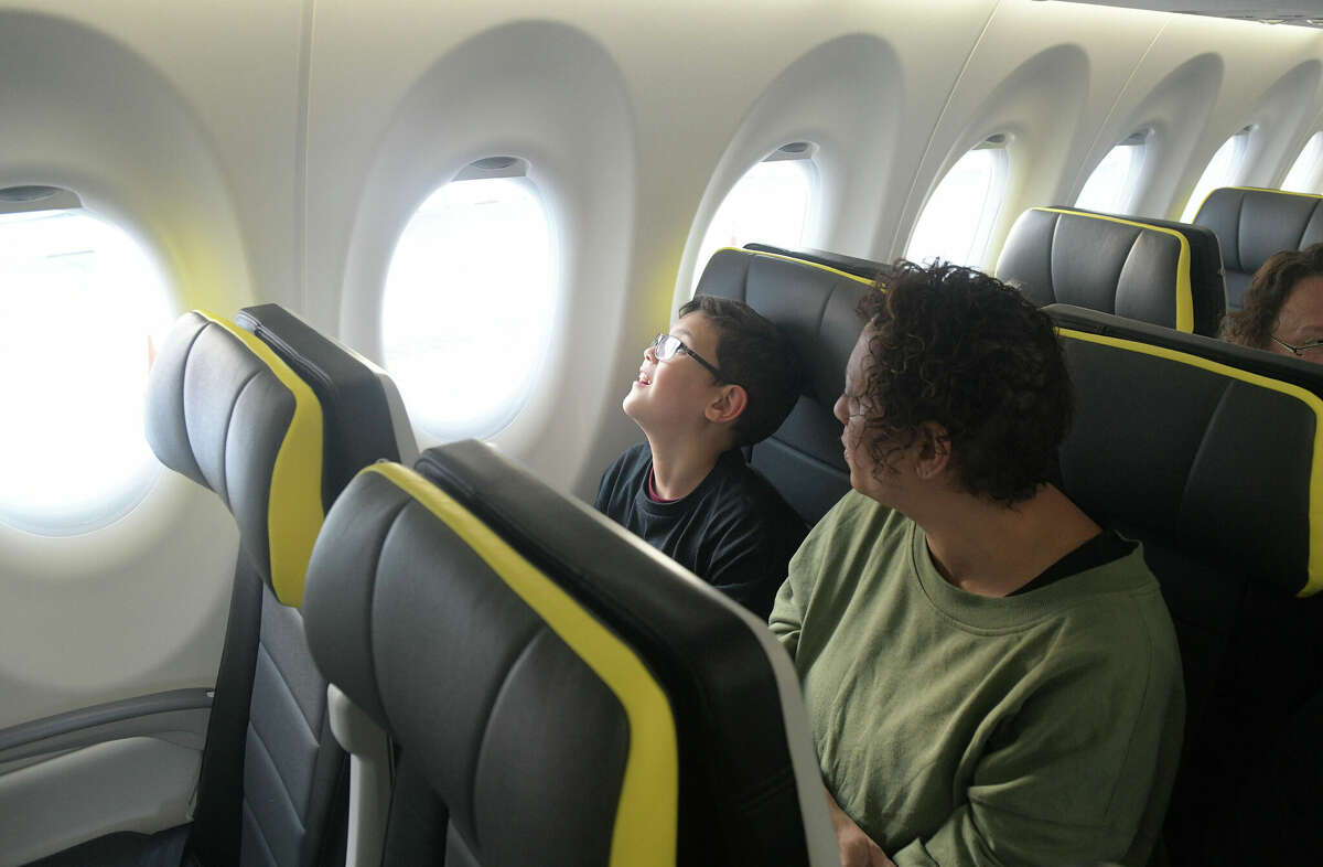 Breeze Airways hosts 'Autism Flies' practice at CT's Bradley airport