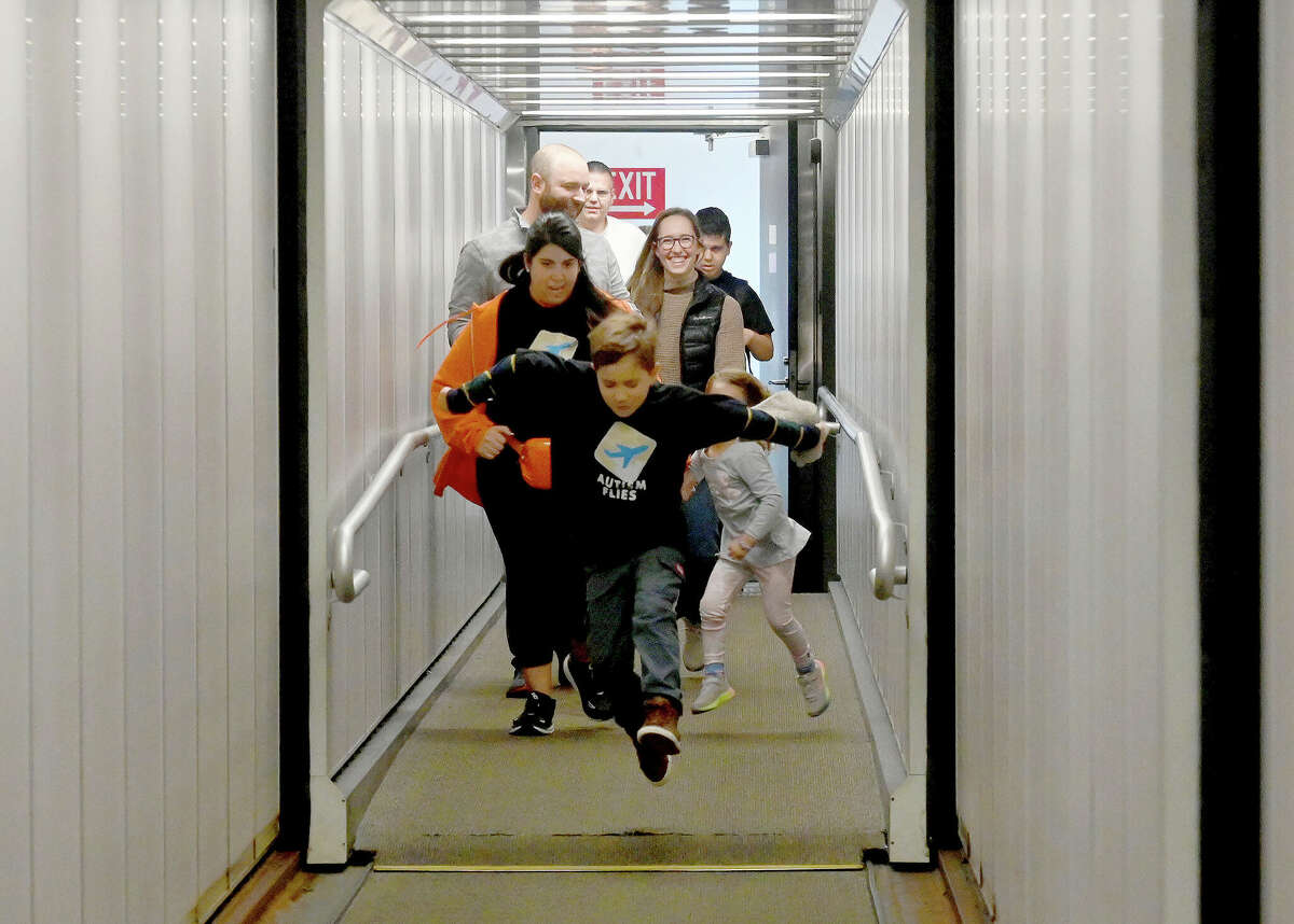 Breeze Airways hosts 'Autism Flies' practice at CT's Bradley airport