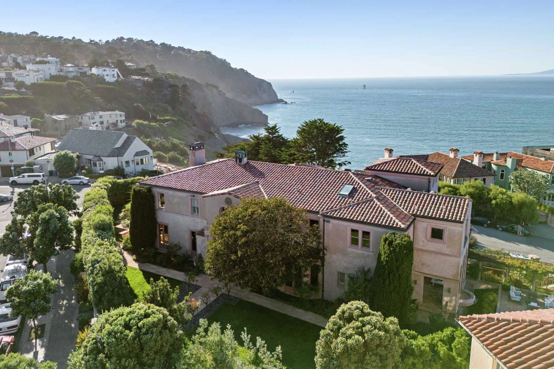 Robin Williams’ former San Francisco home sells for $18.1 million