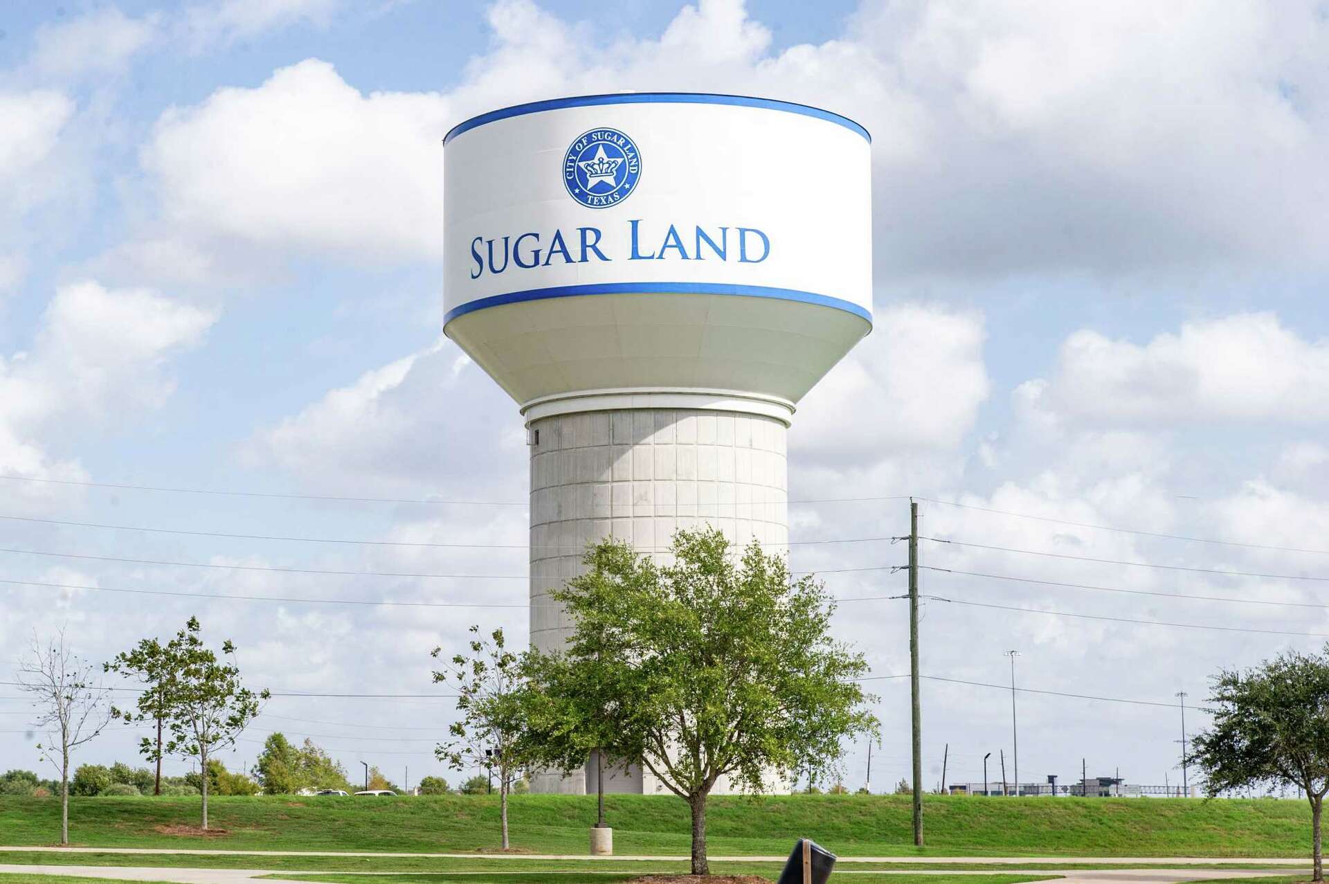 Sugar Land's elevated water towers: How system works and more