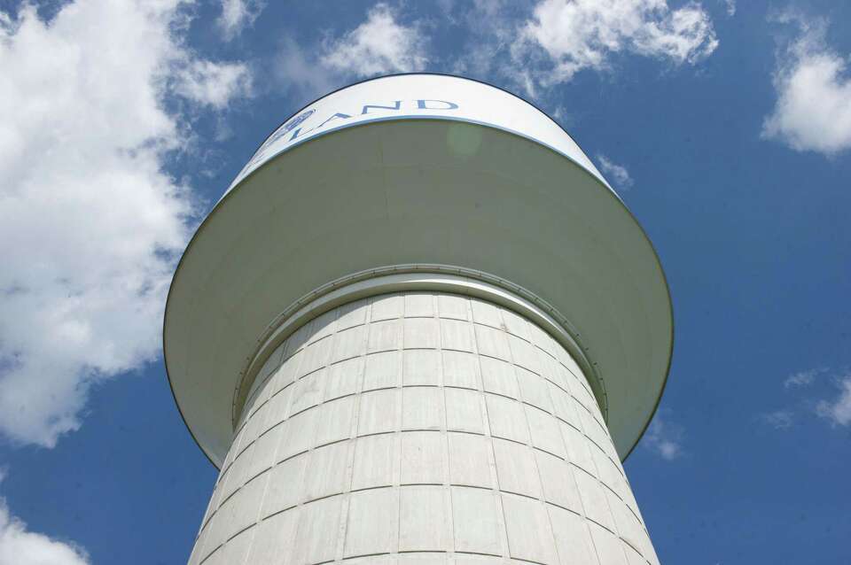 Sugar Land's elevated water towers: How system works and more