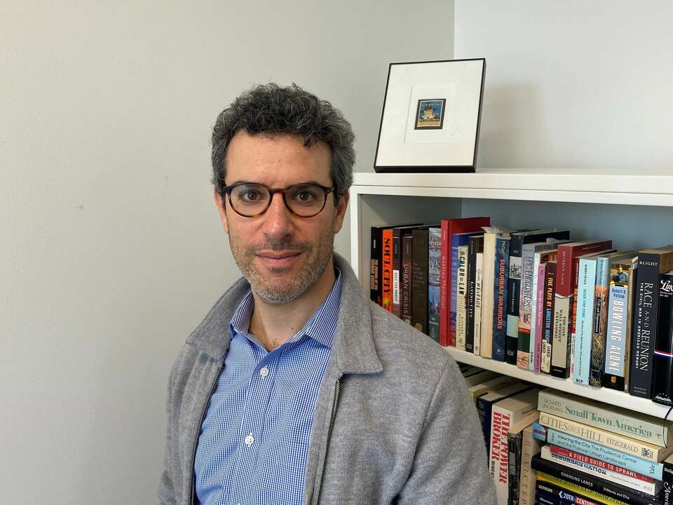 How the 1976 bicentennial compares to 2026's U.S. Semiquincentennial