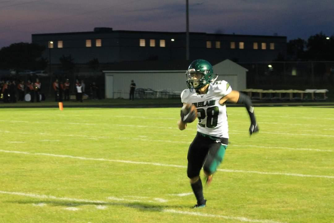 Freeland plays Goodrich in football playoffs for 3rd straight year