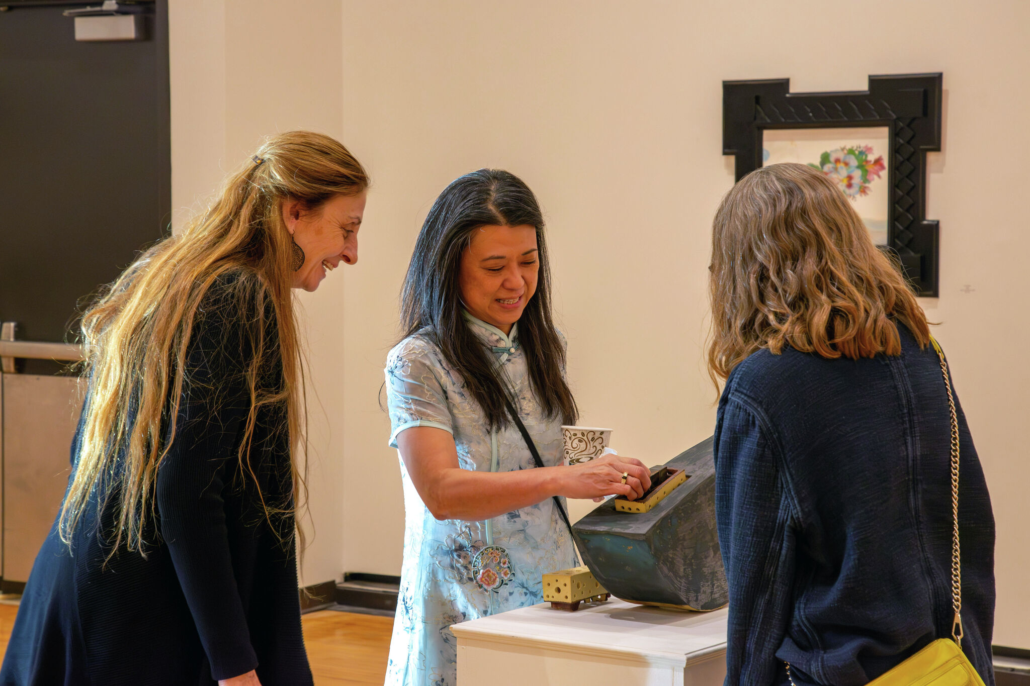 L&C celebrates Art Faculty Exhibition opening
