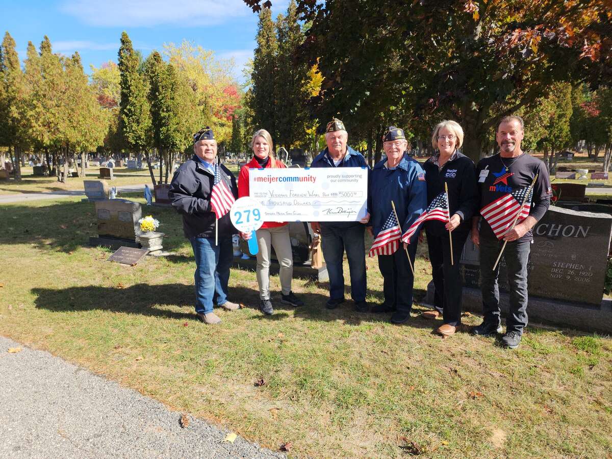 Meijer donates $10K to Manistee nonprofits