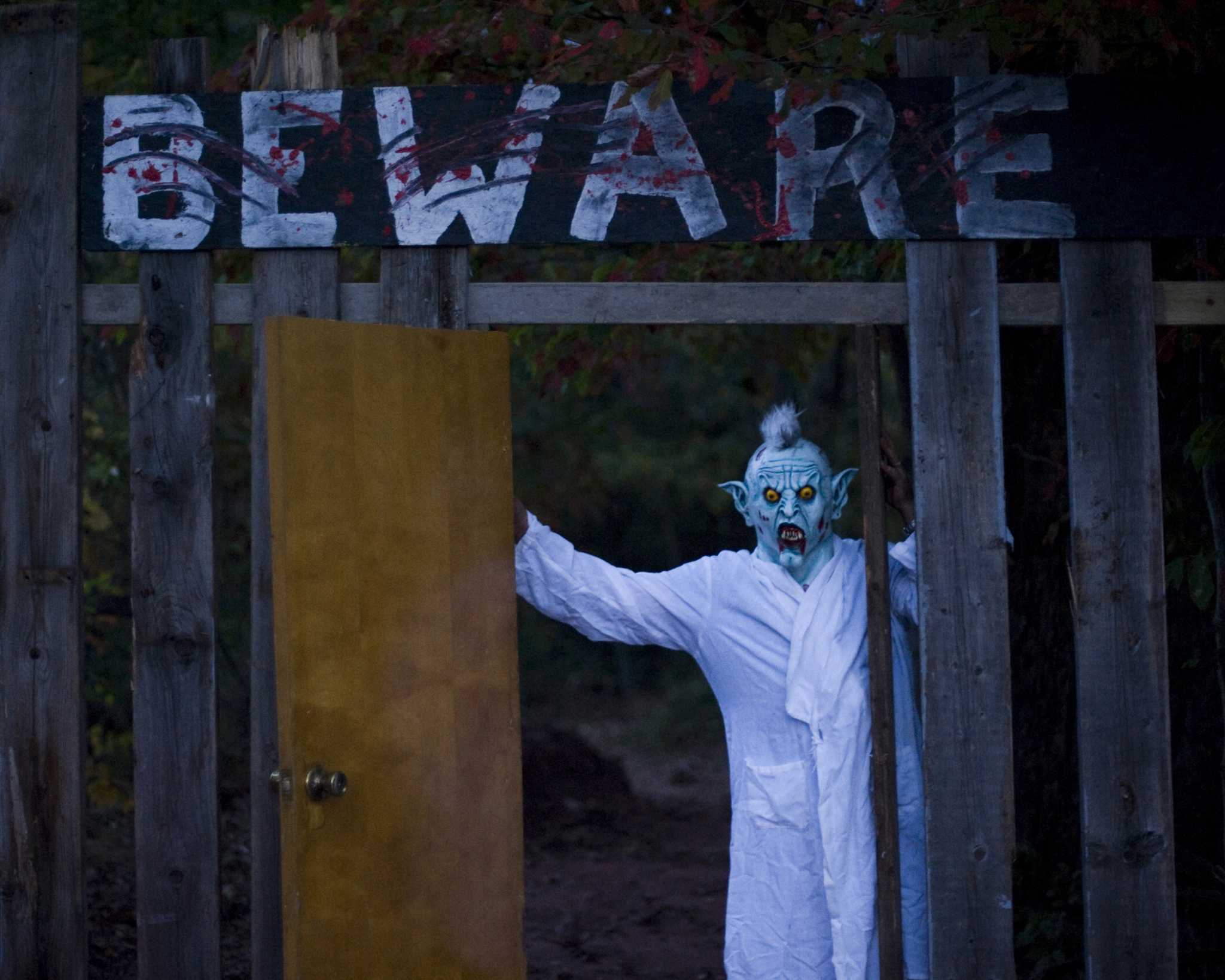 Best scare this Halloween? Try this old-time radio horror show