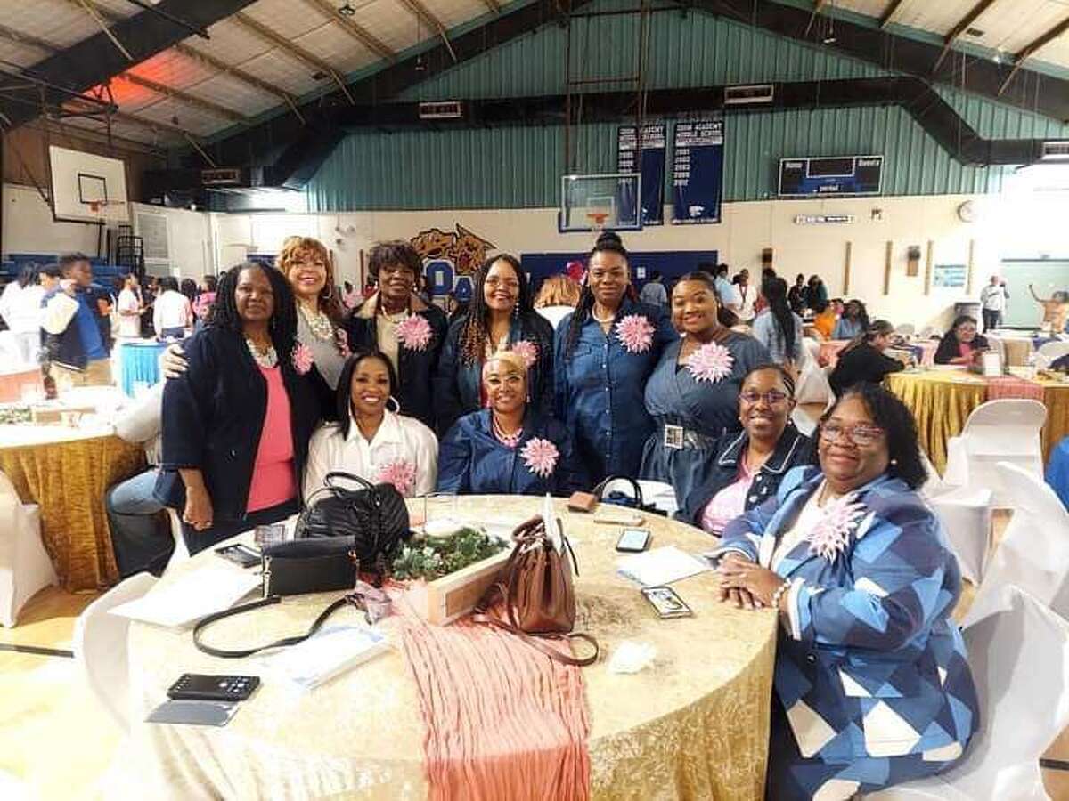 Beaumont's Odom Academy hosts first 'Pink Denim and Pearls Symposium'