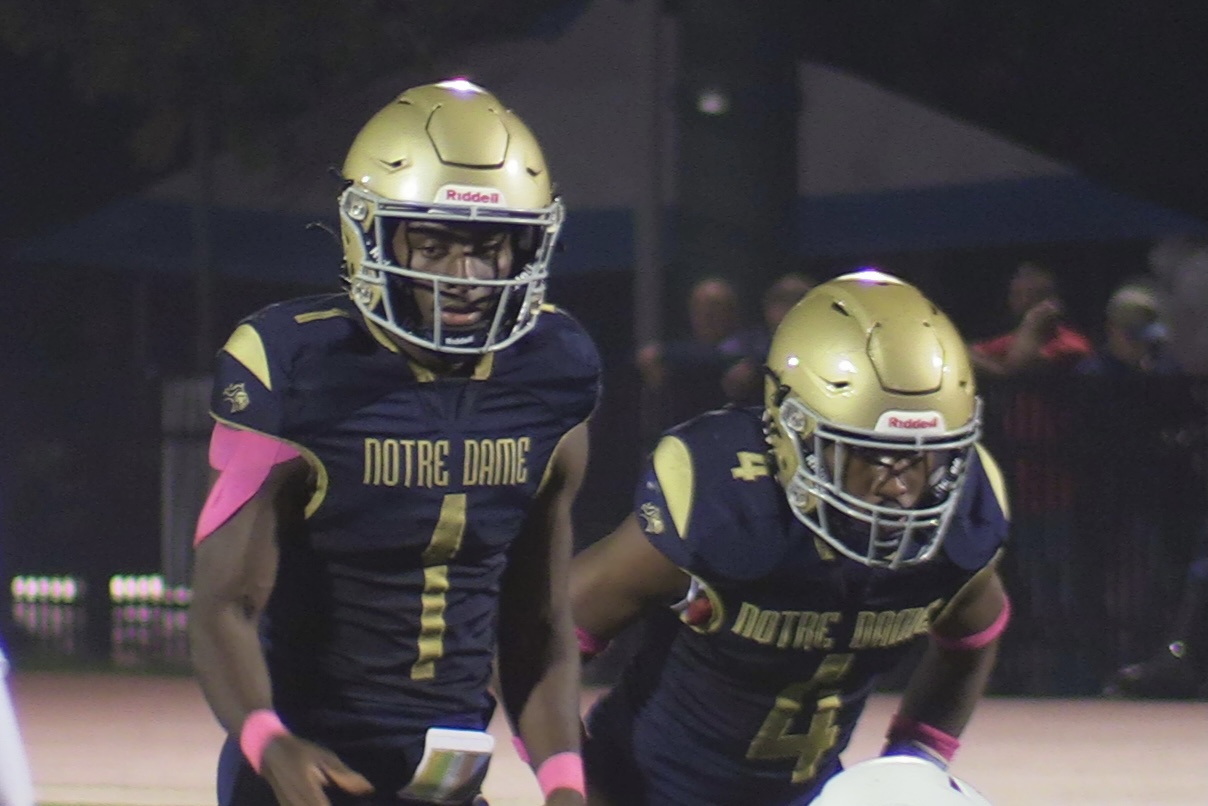 Notre Dame-Fairfield football remained undefeated with win over Masuk